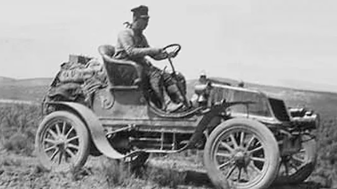 The Birth of the Horseless Carriage – True West Magazine