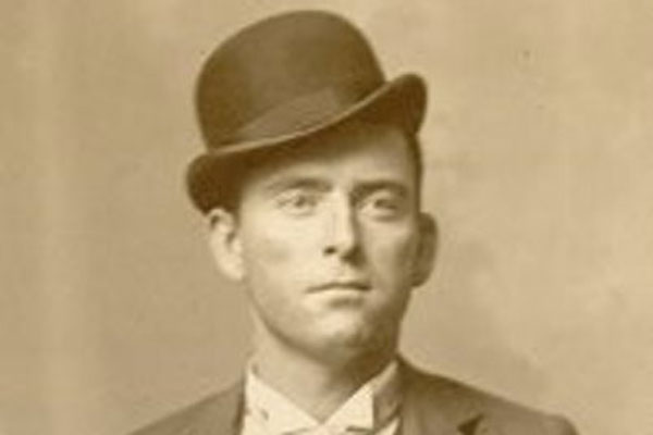 Bill Carver and the Skunk - True West Magazine
